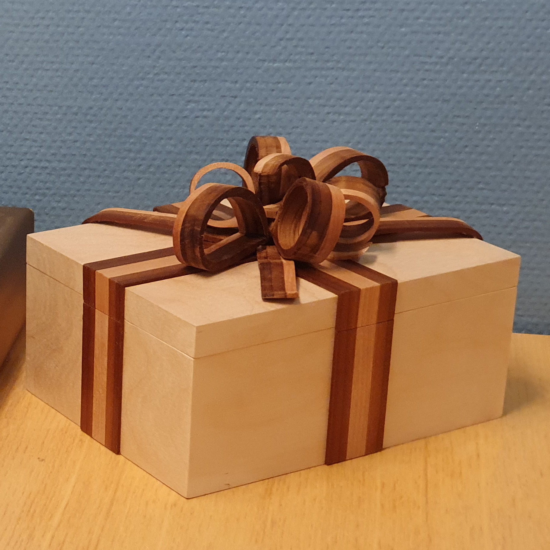 Wooden Gift Box Onni Kosomaa Wooden Gift Box Onni Kosomaa